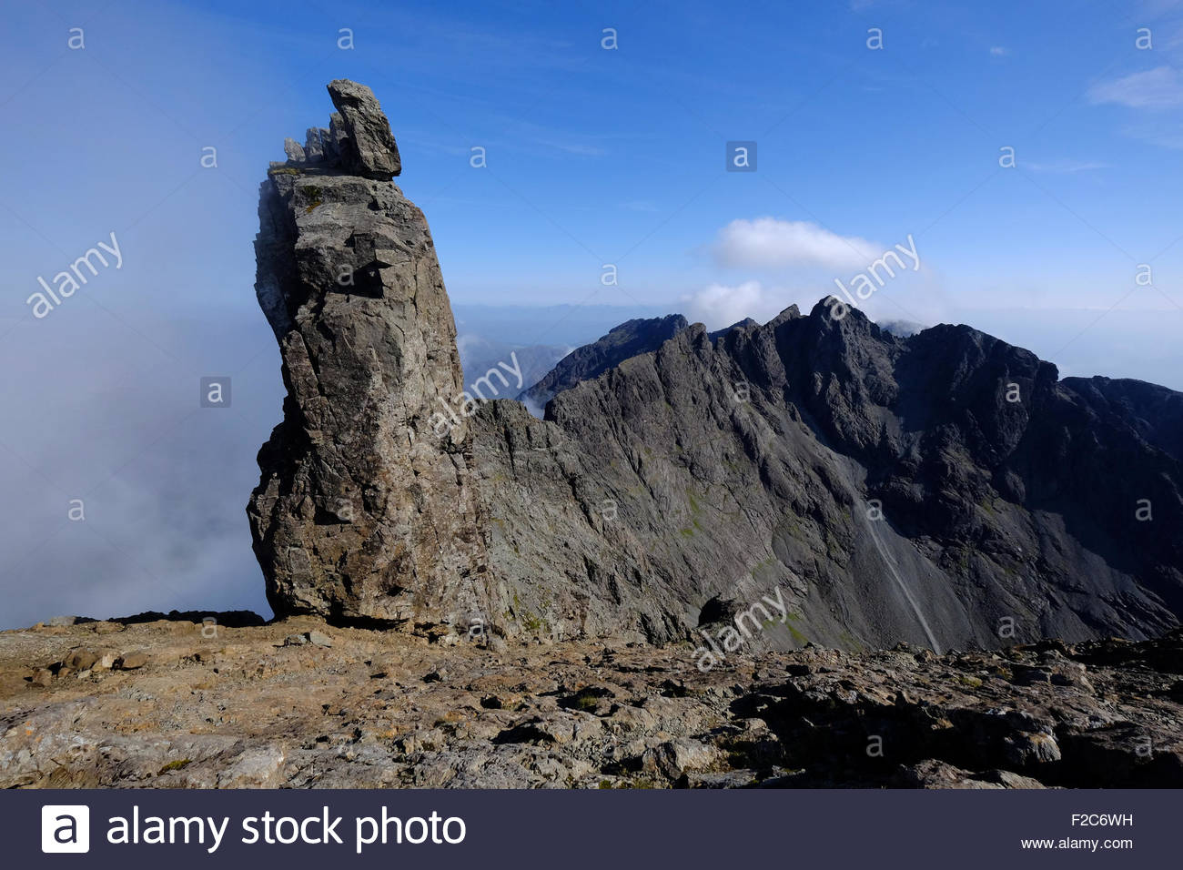 Inaccessible Pinnacle Skye Stock Photos & Inaccessible Pinnacle Skye ...