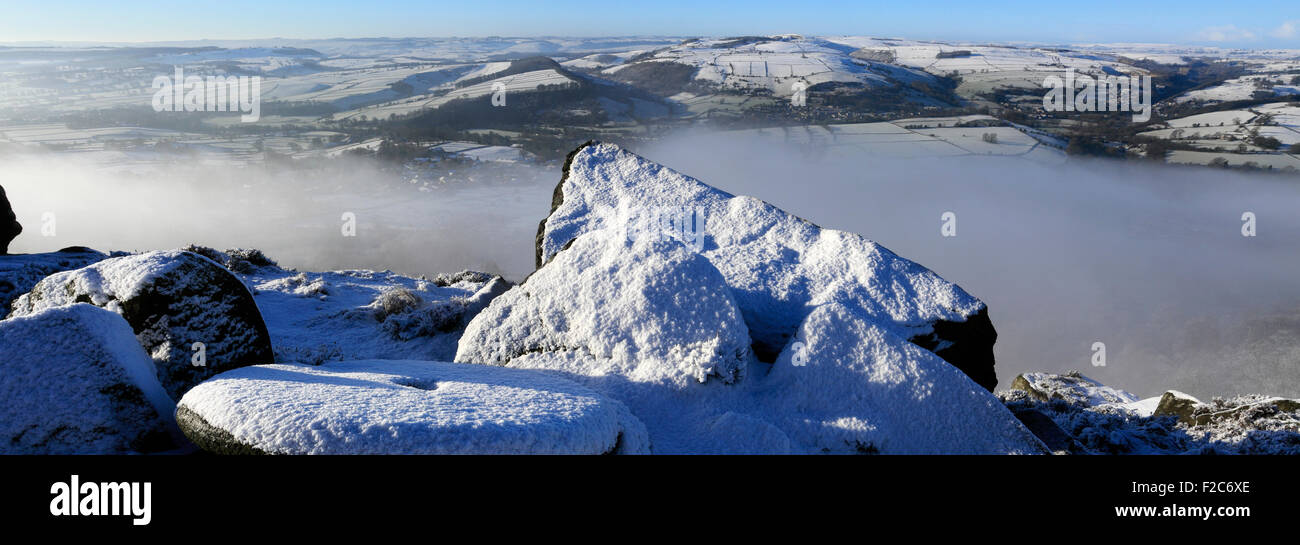 January, winter snow view over Curbar Edge; Derbyshire County; Peak ...