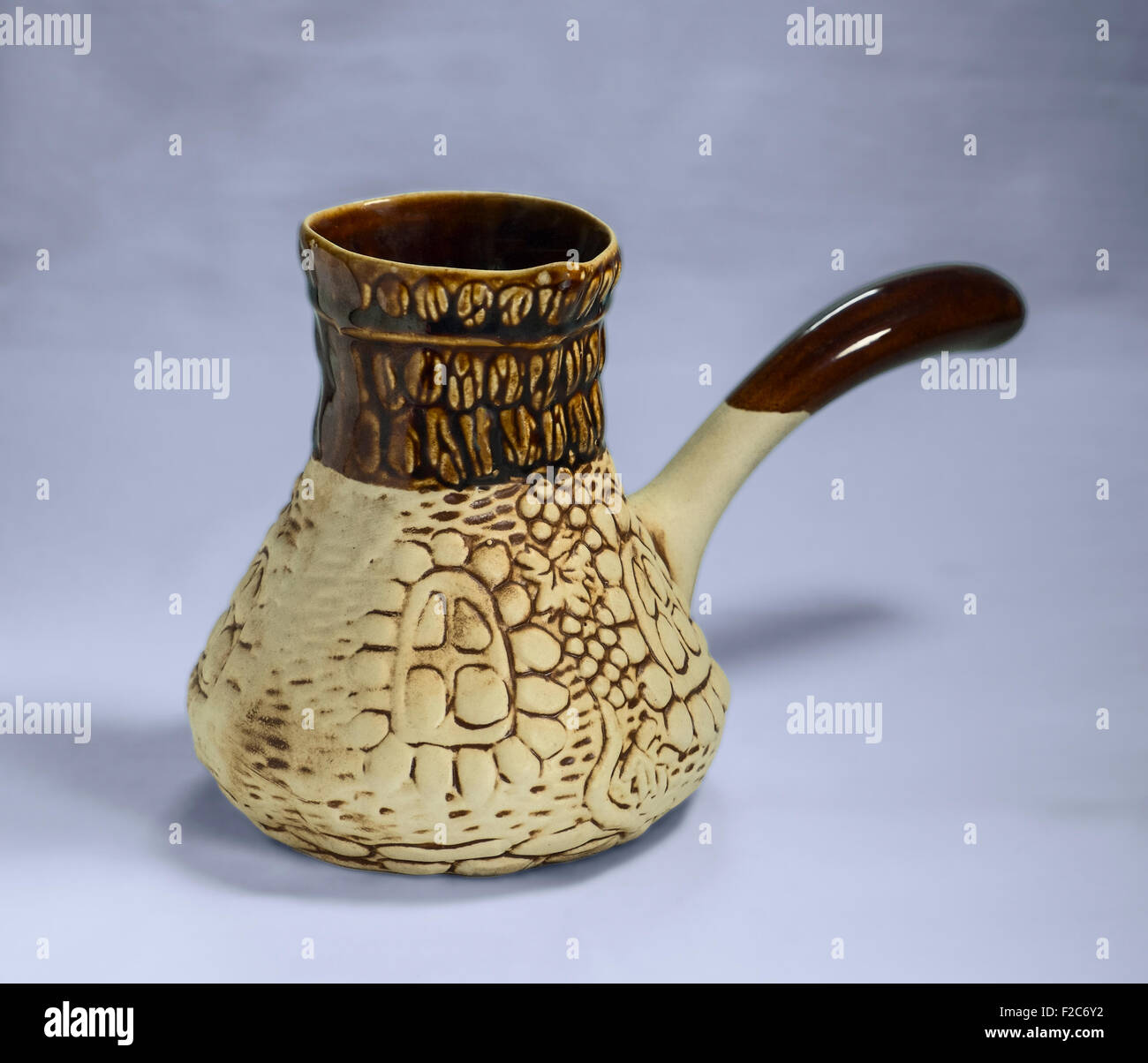 Indigenous craft pot hi-res stock photography and images - Alamy