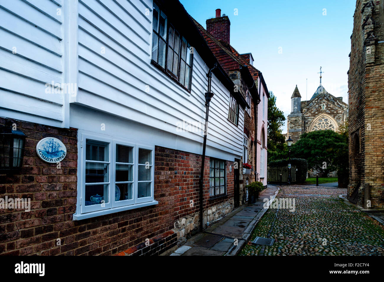 Church square rye houses hi-res stock photography and images - Alamy