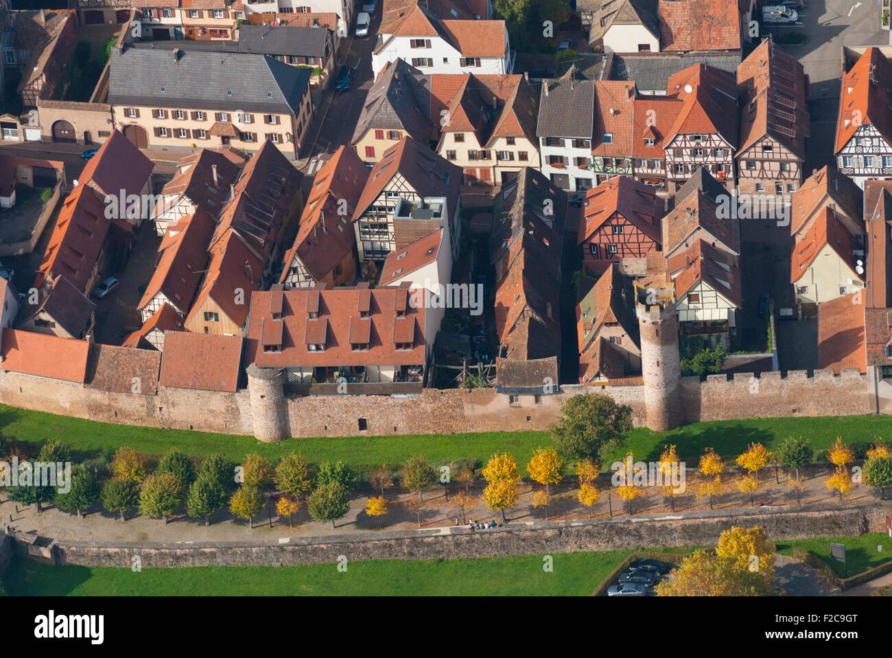 France, Bas Rhin (67), Obernai town, fortification wall and timbered ...