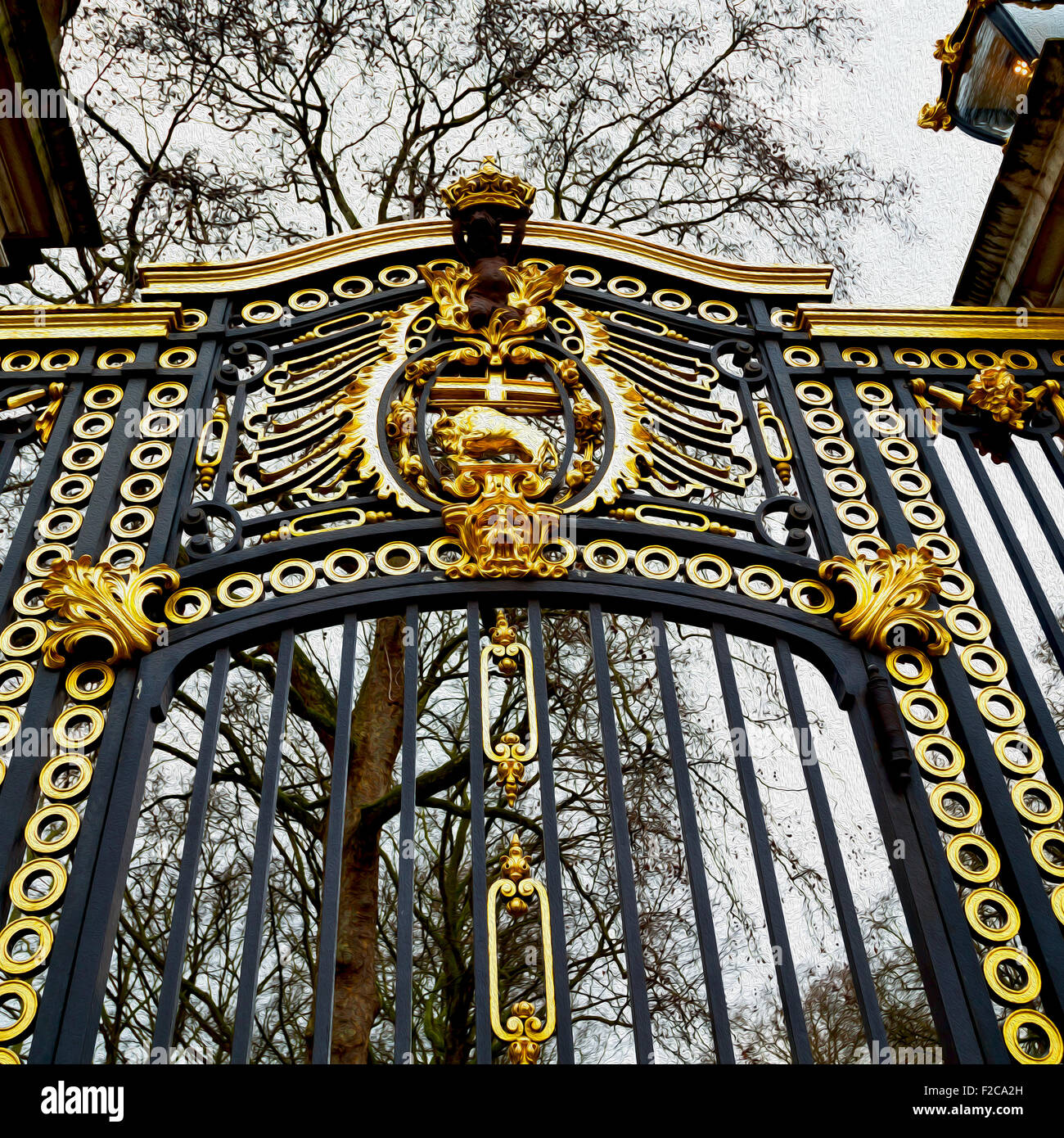 in london england the old metal gate royal palace Stock Photo - Alamy