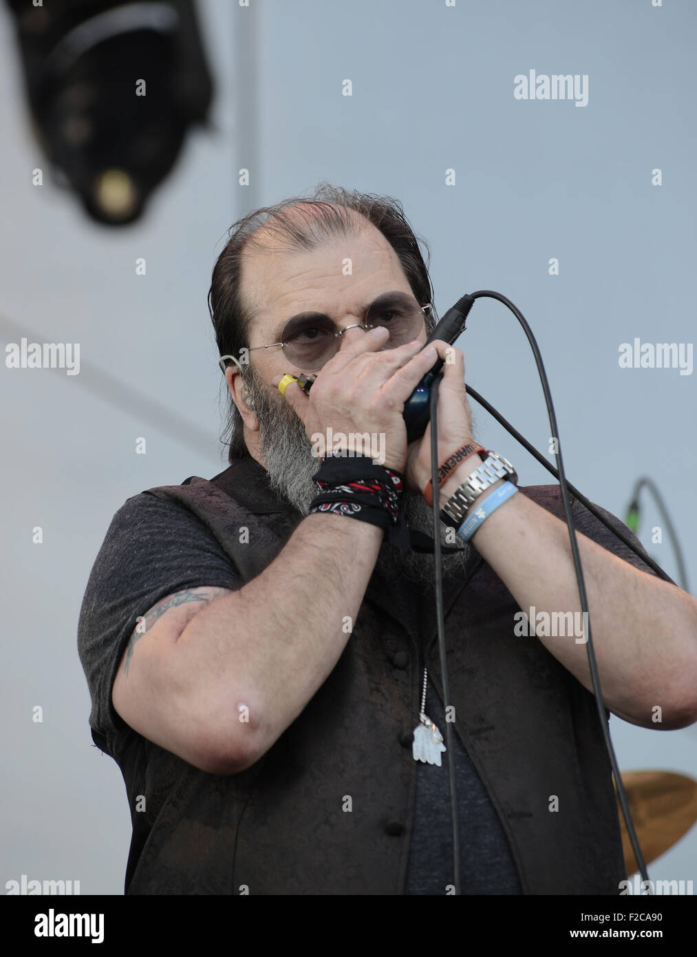 Arrington, VIRGINIA, USA. 11th Sep, 2015. STEVE EARLE & THE DUKES rocks ...