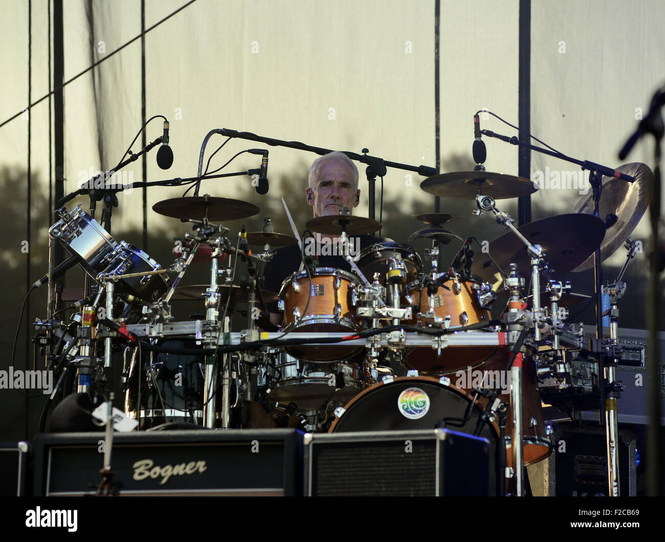 Arrington, VIRGINIA, USA. 11th Sep, 2015. WIDE SPREAD PANIC jams alone ...