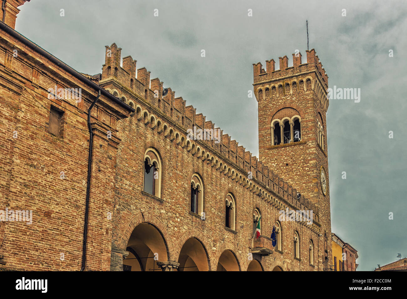architecture in the Middle Ages - the civic tower adjacent to the town ...