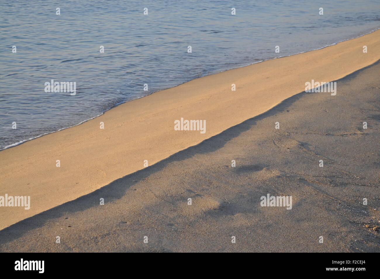 Smooth sand hi-res stock photography and images - Alamy