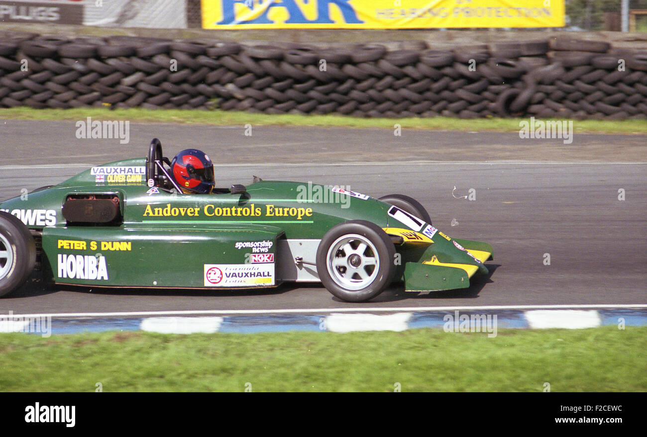 Oliver gavin hi-res stock photography and images - Alamy