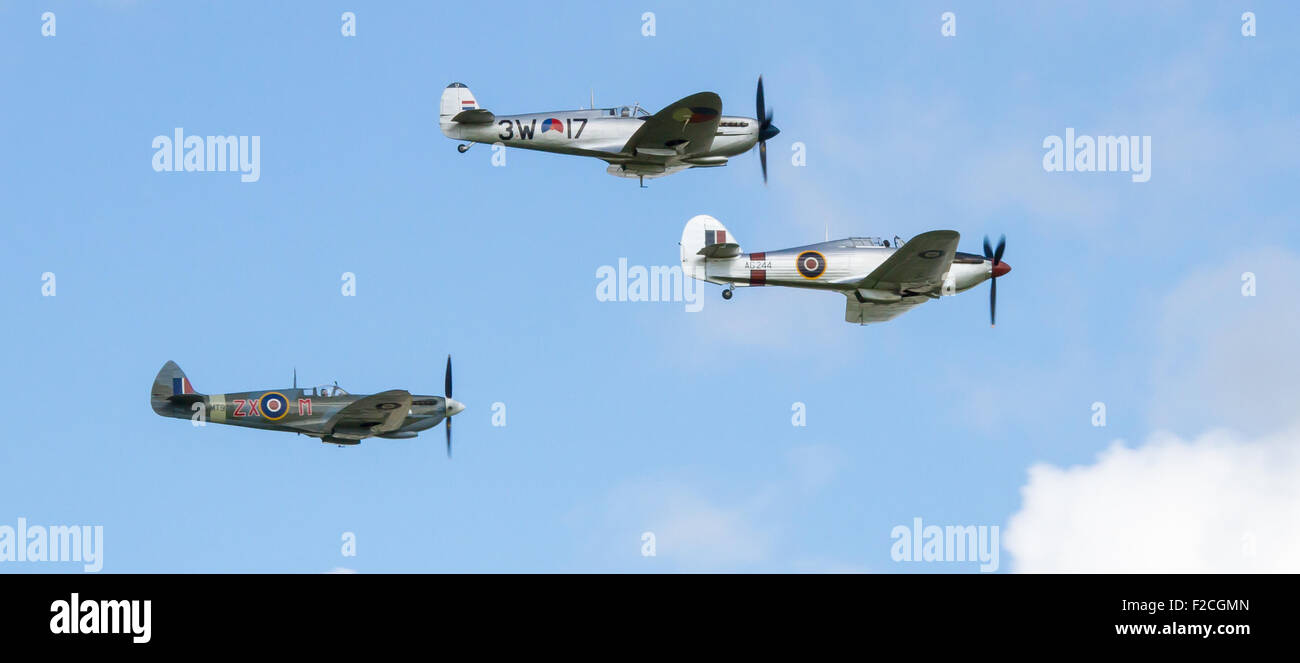 Two spitfires in flight hi-res stock photography and images - Alamy
