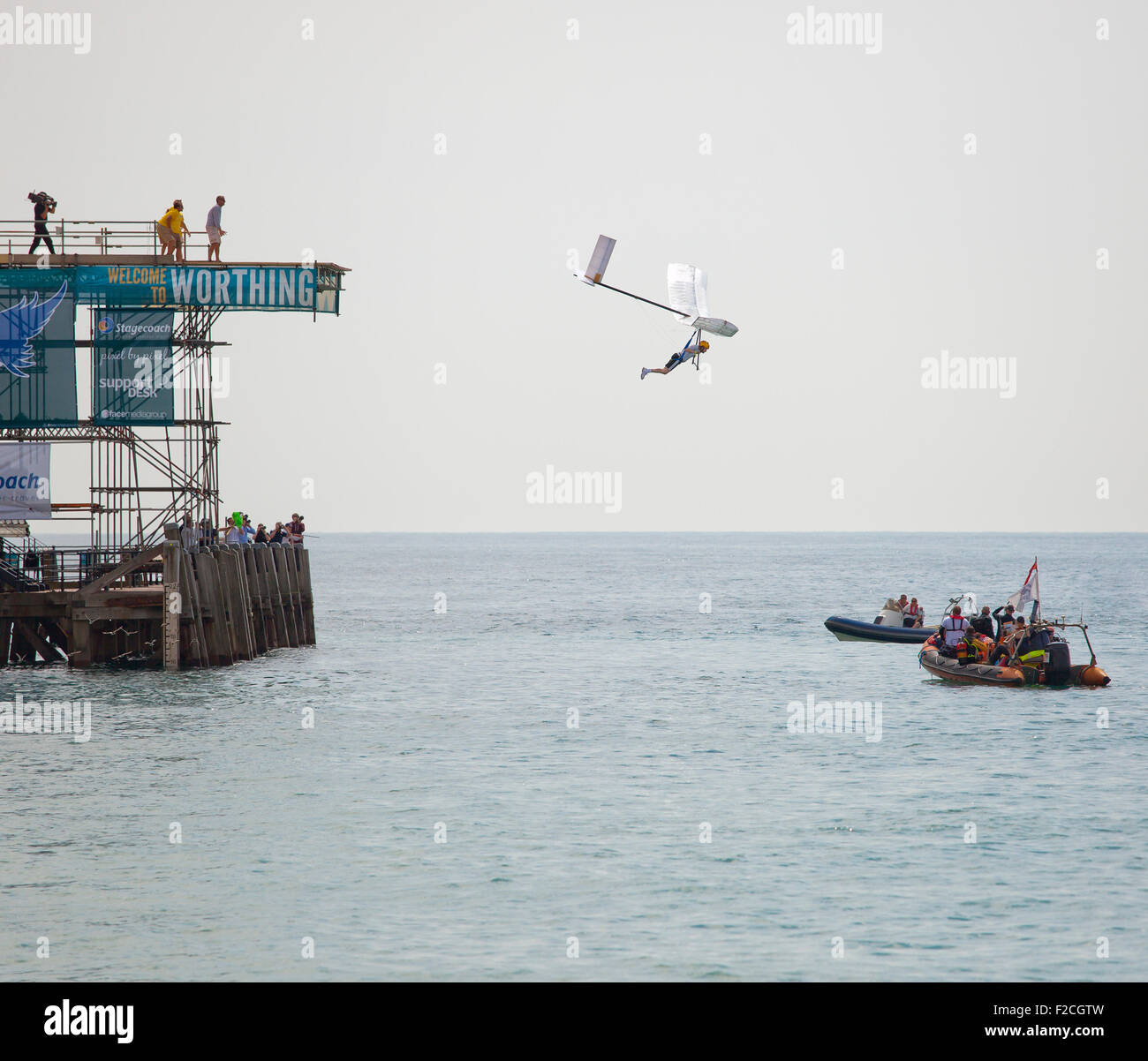 Worthing Birdman competition 2015, Sean Fawley in the Leonardo class ...