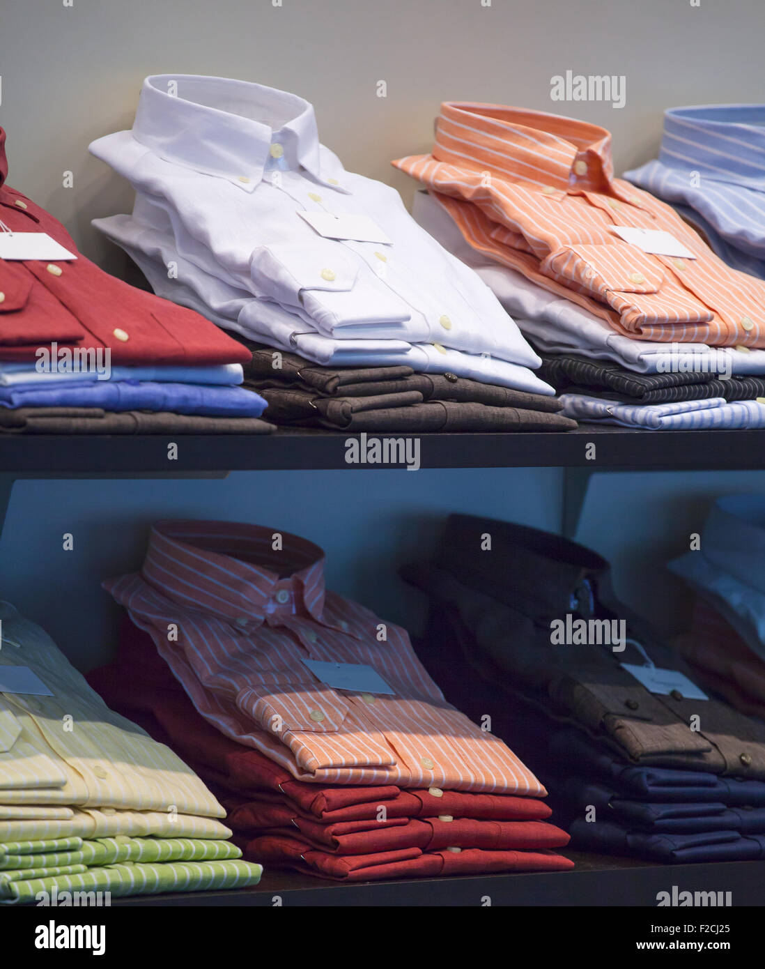 View shop window hi-res stock photography and images - Alamy