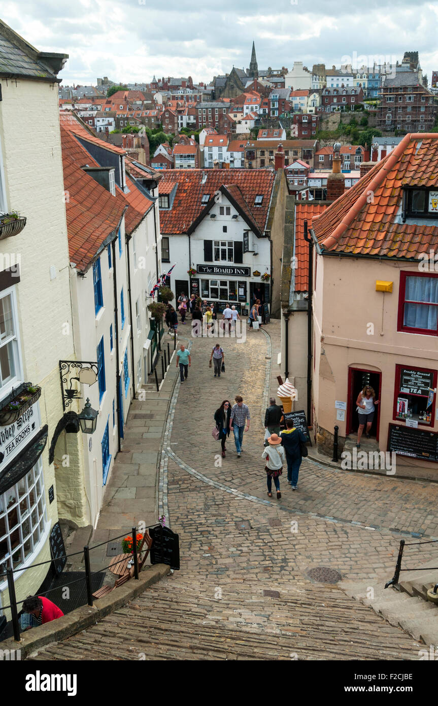 Whitby church steps hi-res stock photography and images - Alamy