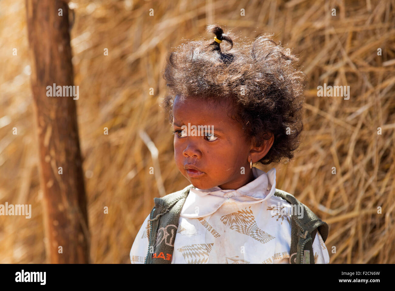 Close up portrait of little girl of the Betsileo tribe, Fianarantsoa ...