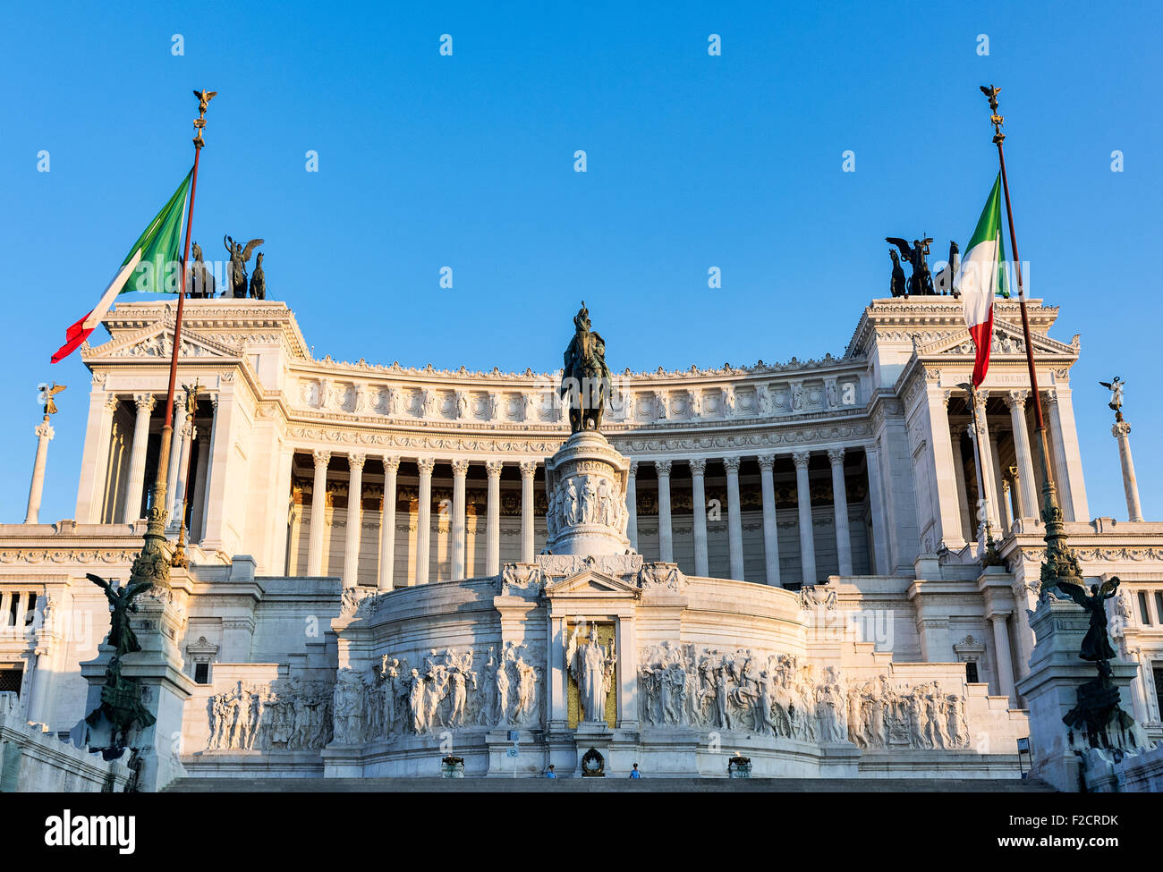 Monumento a Vittorio Emanuele II, Via del Teatro di Marcello, Rome ...