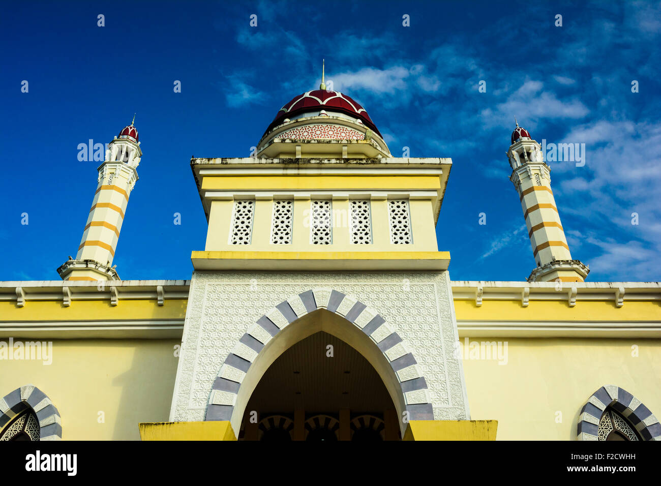 Jerteh Hadhari Mosque in Jerteh, Terengganu, Malaysia Stock Photo - Alamy