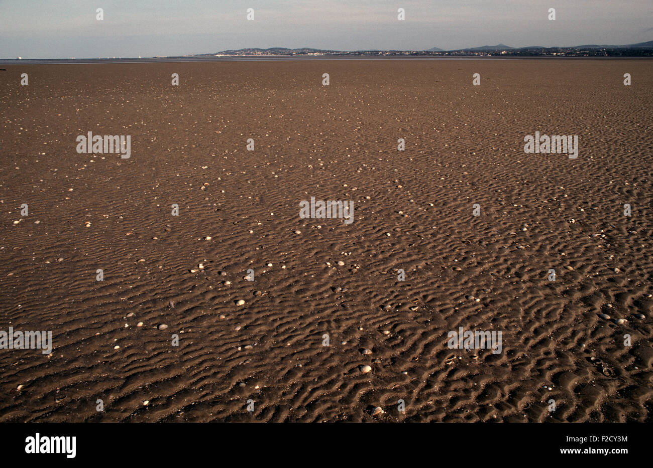 Sandymount strand in dublin hi-res stock photography and images - Alamy