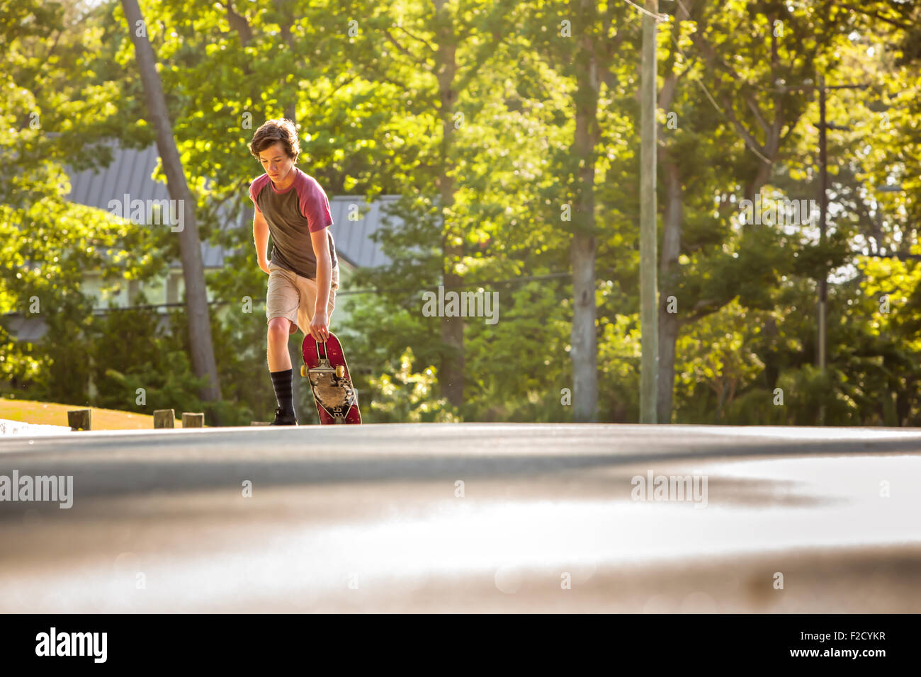 Skateboarding summer hi-res stock photography and images - Alamy