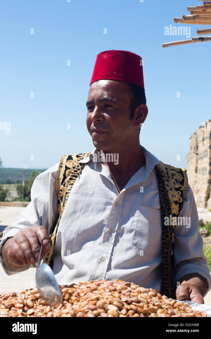 Ottoman man selling nuts Stock Photo - Alamy