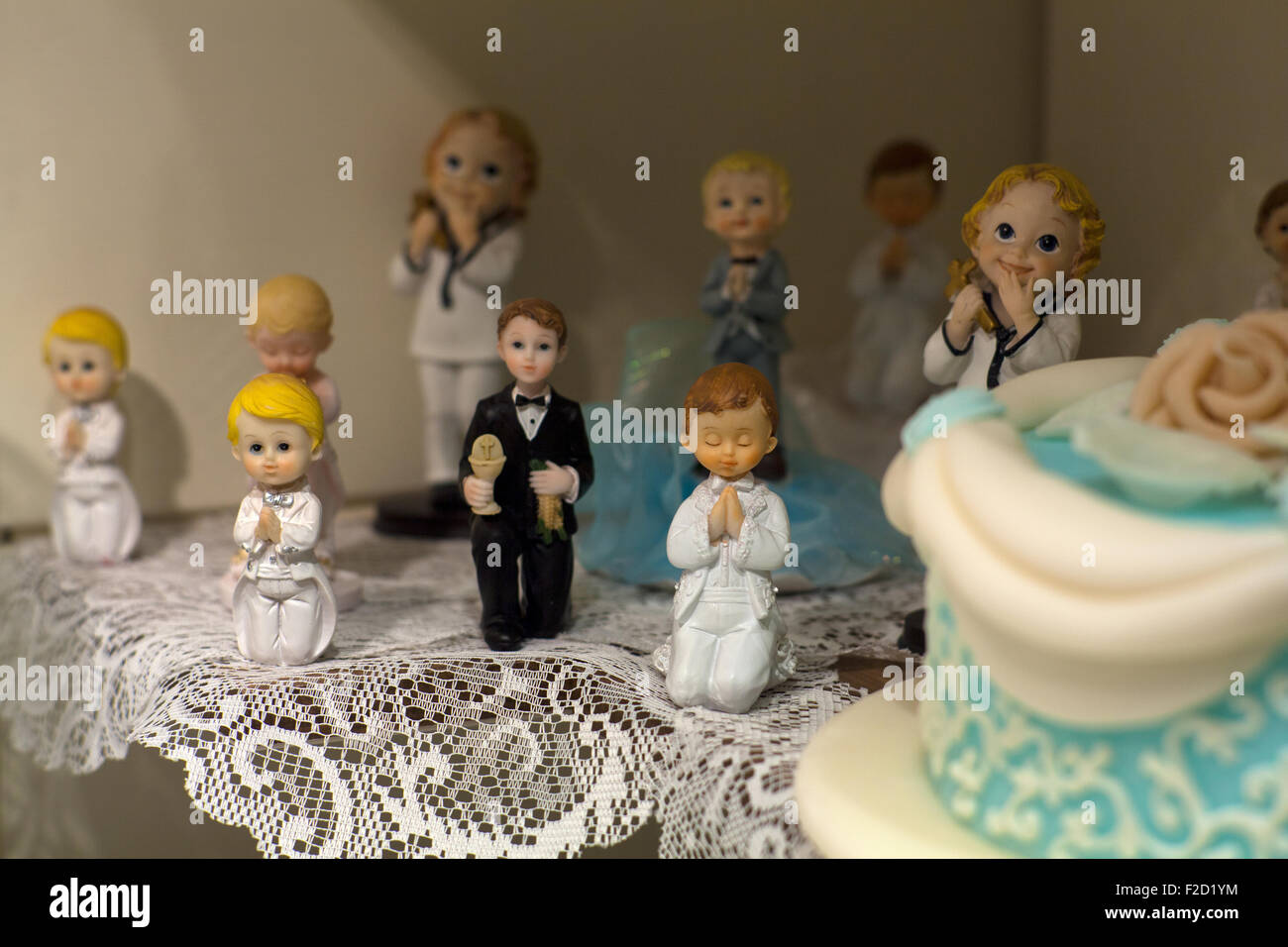 Dcorations for the celebration of First Communion Stock Photo - Alamy