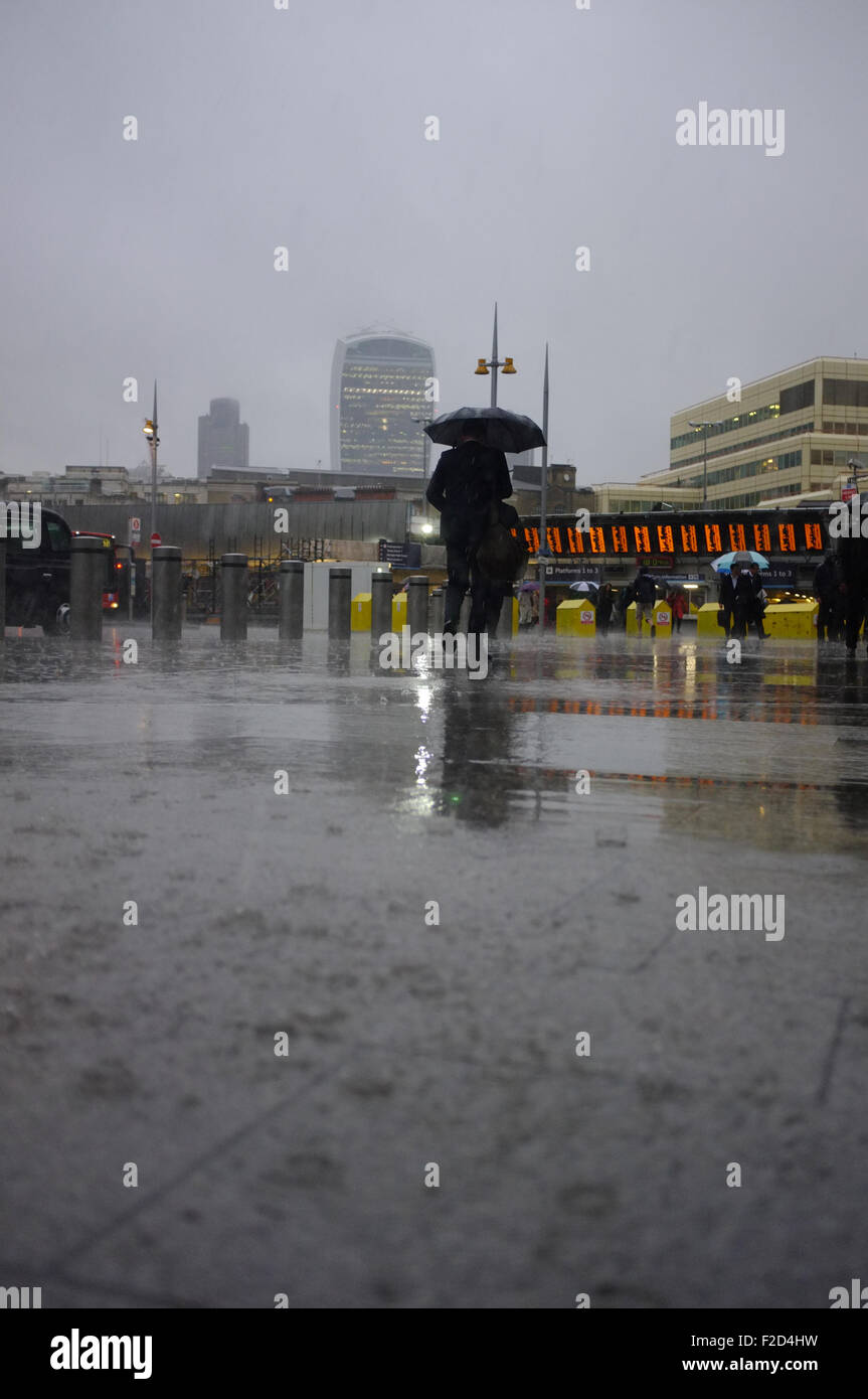 London extreme weather hi-res stock photography and images - Alamy