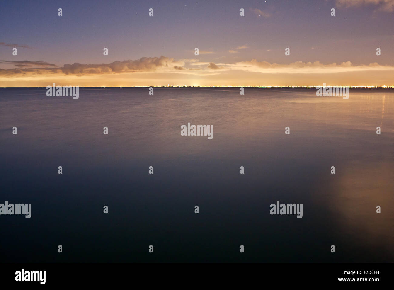 Smooth water surface hi-res stock photography and images - Alamy