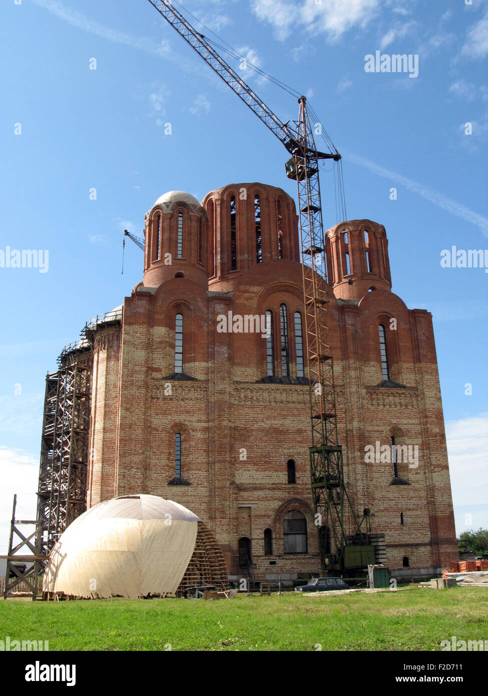 Orthodox church under construction Stock Photo - Alamy