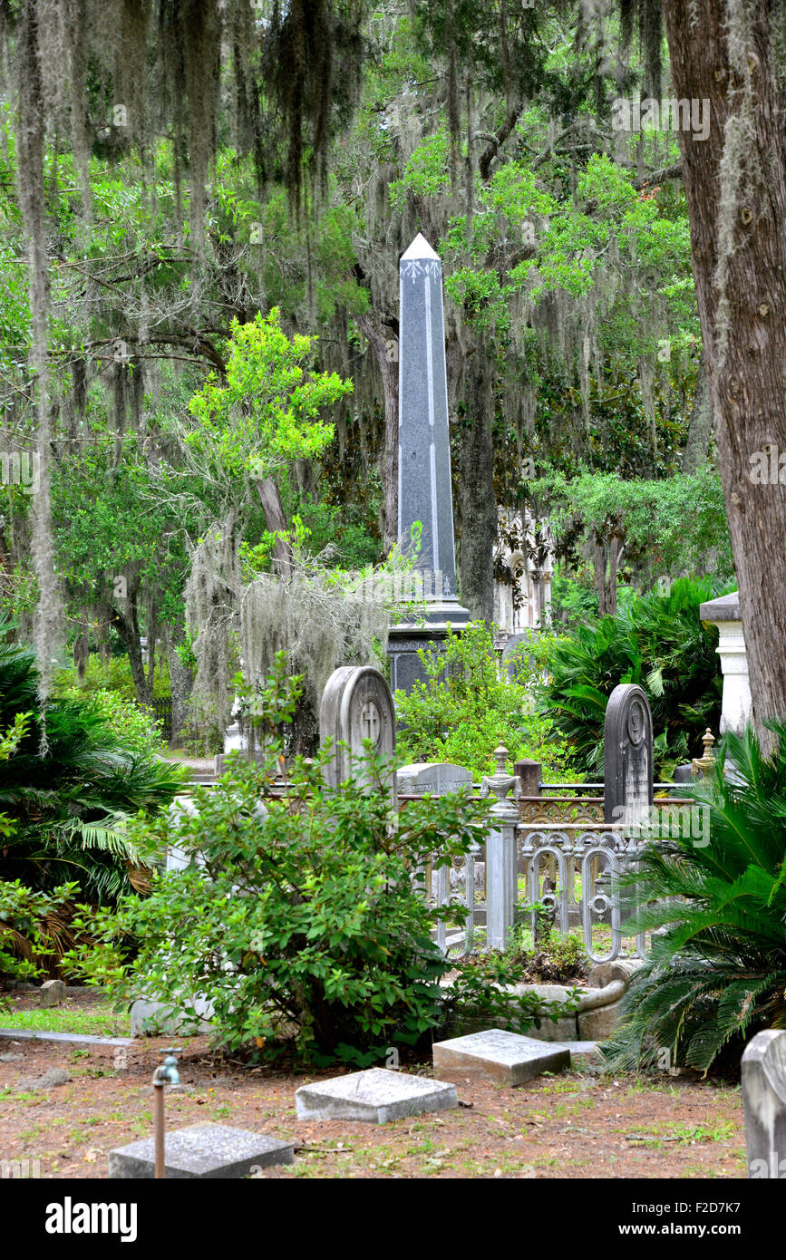 Scenes from Bonaventure Cemetery in Savannah Georgia Stock Photo - Alamy