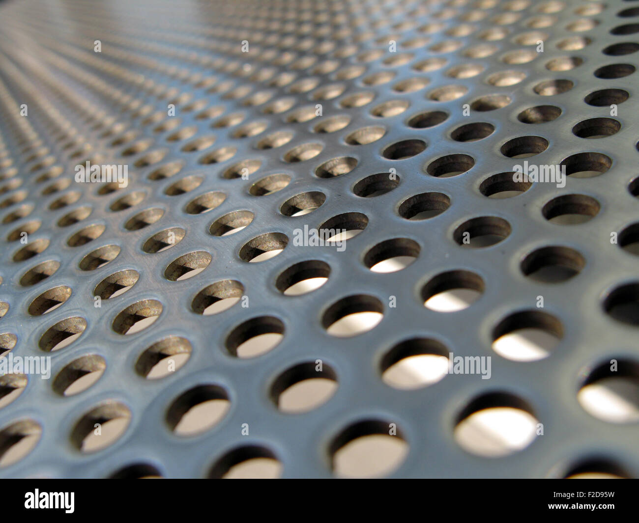 Metal mesh texture Stock Photo - Alamy