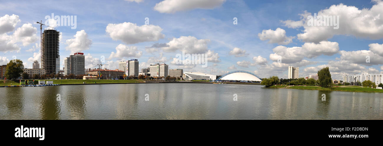 Panorama of Minsk across Svislotch river Stock Photo - Alamy