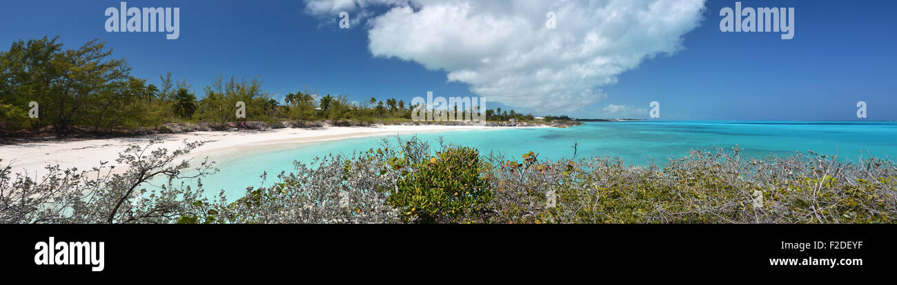 Desert beach of Little Exuma, Bahamas Stock Photo - Alamy