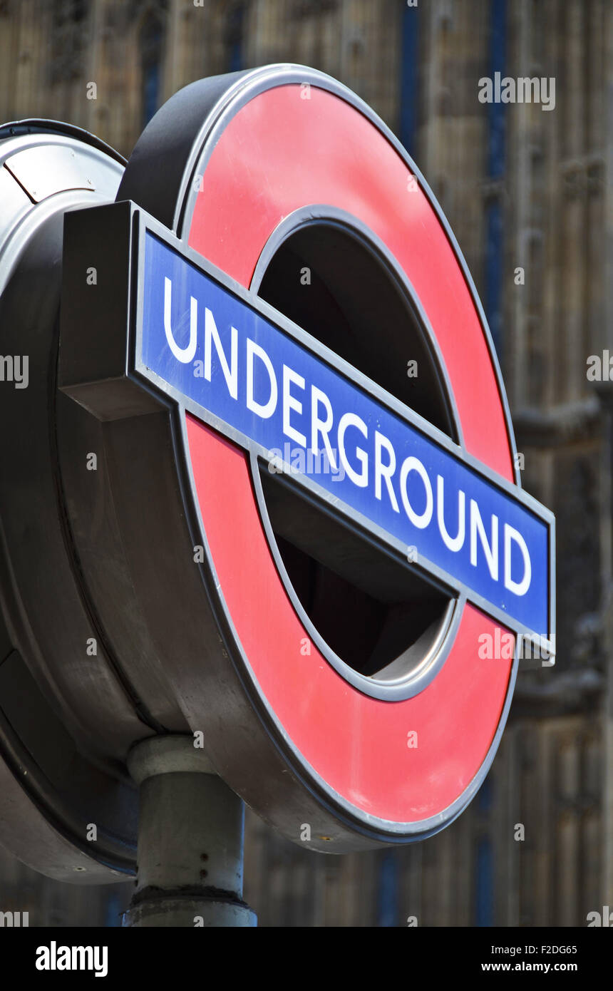 Underground sign in London Stock Photo - Alamy
