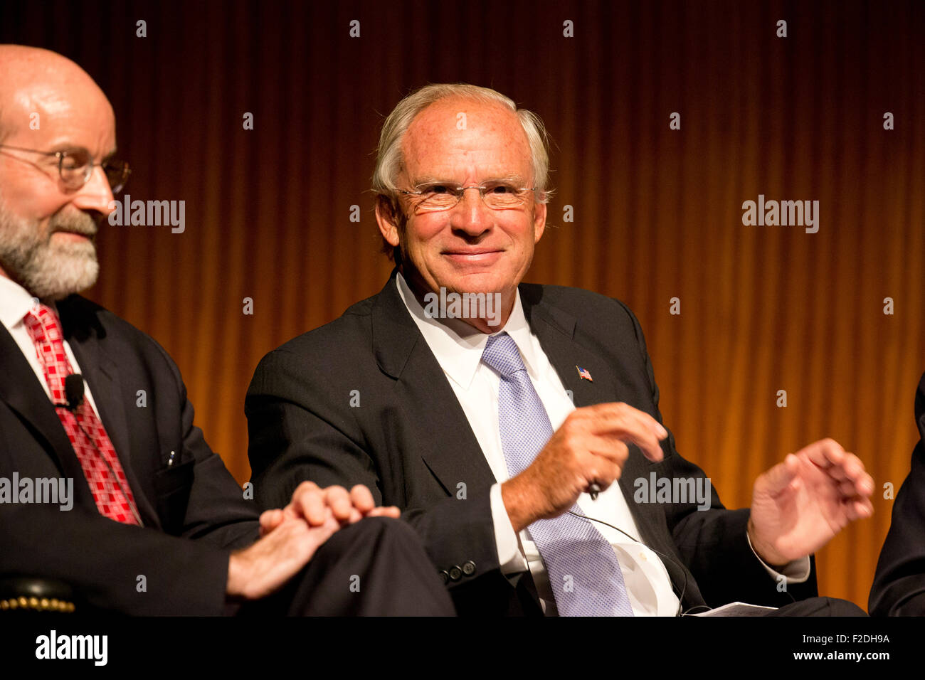 1960s Panel Discussion High Resolution Stock Photography and Images - Alamy