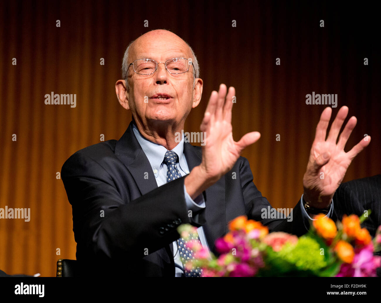 Deputy director of the cia hi-res stock photography and images - Alamy