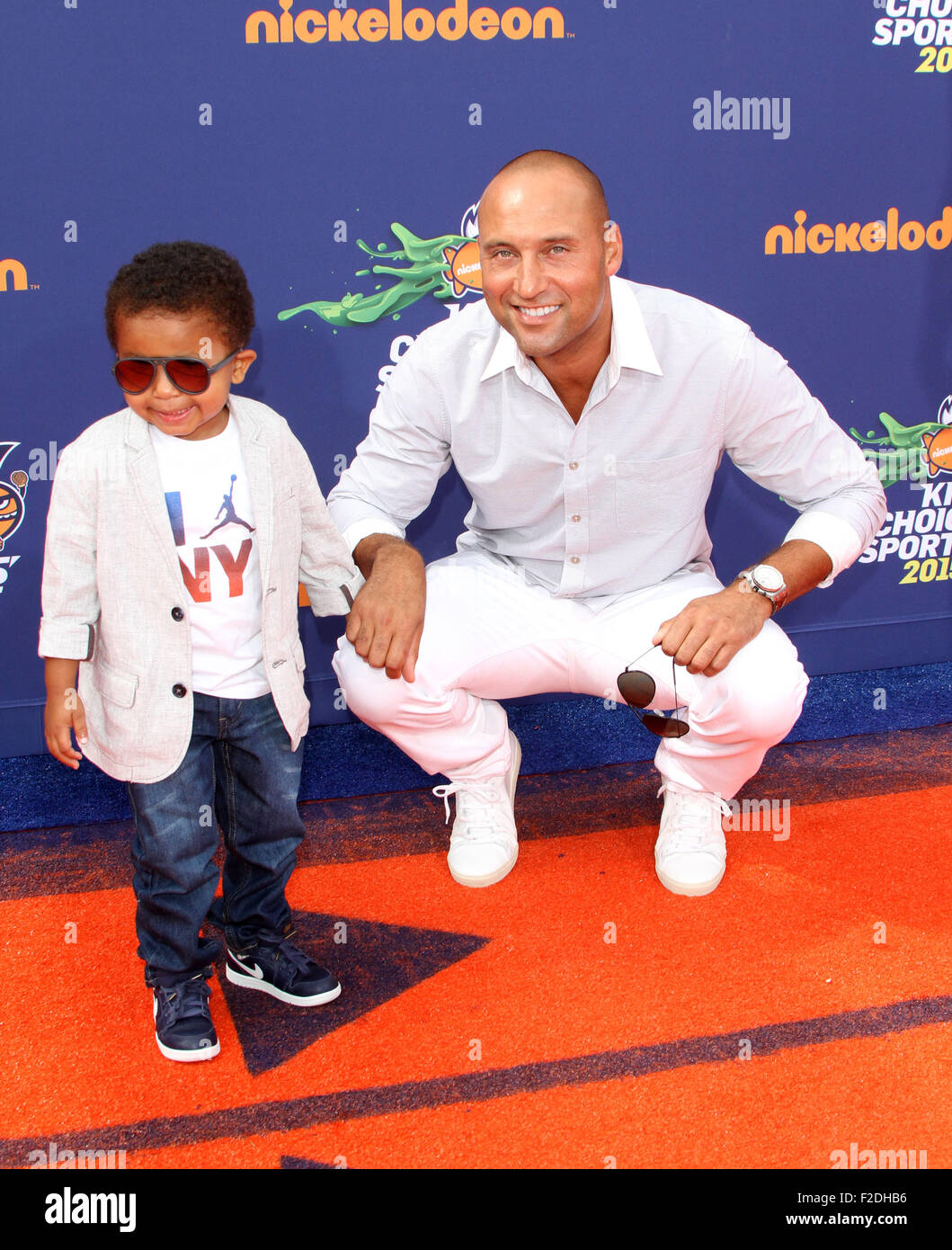 Derek Jeter Nephew Hat Tip