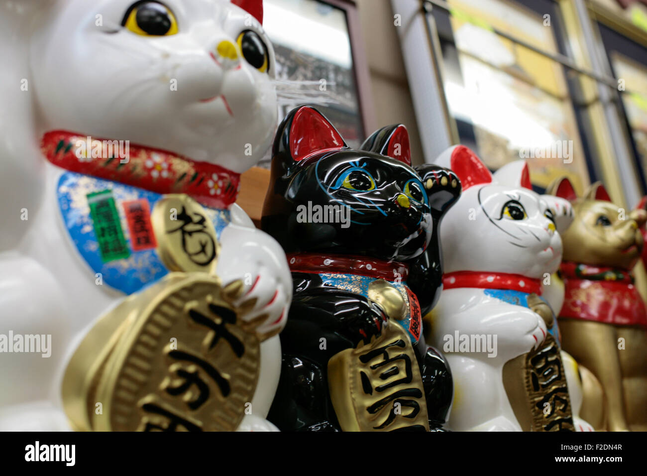 Japanese folk art hi-res stock photography and images - Alamy