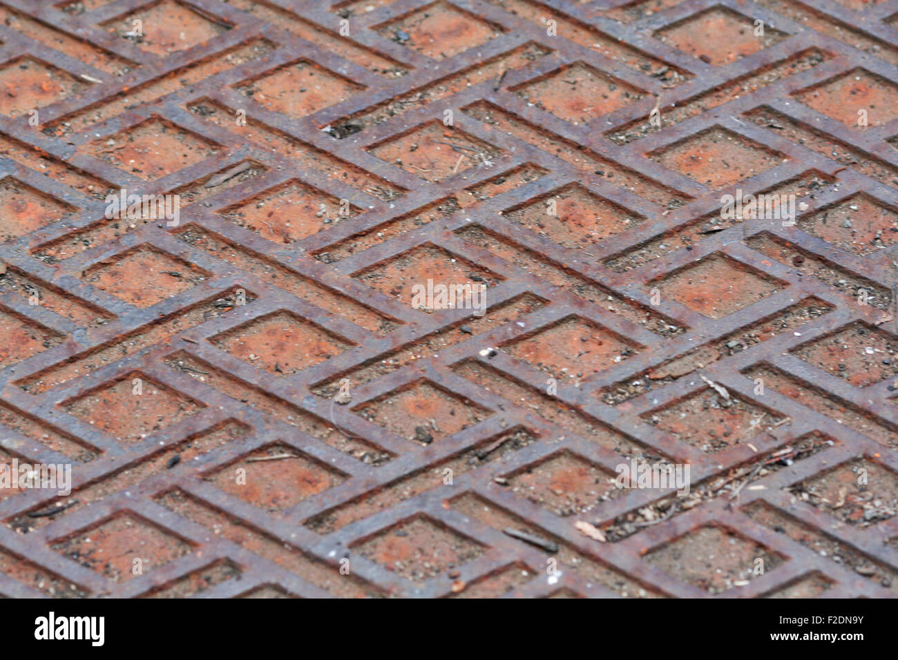 Rusted steel metal iron grate surface Stock Photo - Alamy