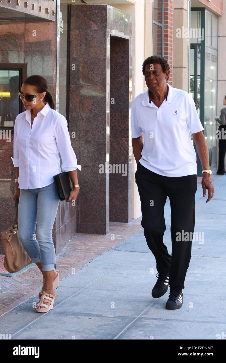 Former Clippers executive Elgin Baylor out and about in Beverly Hills ...