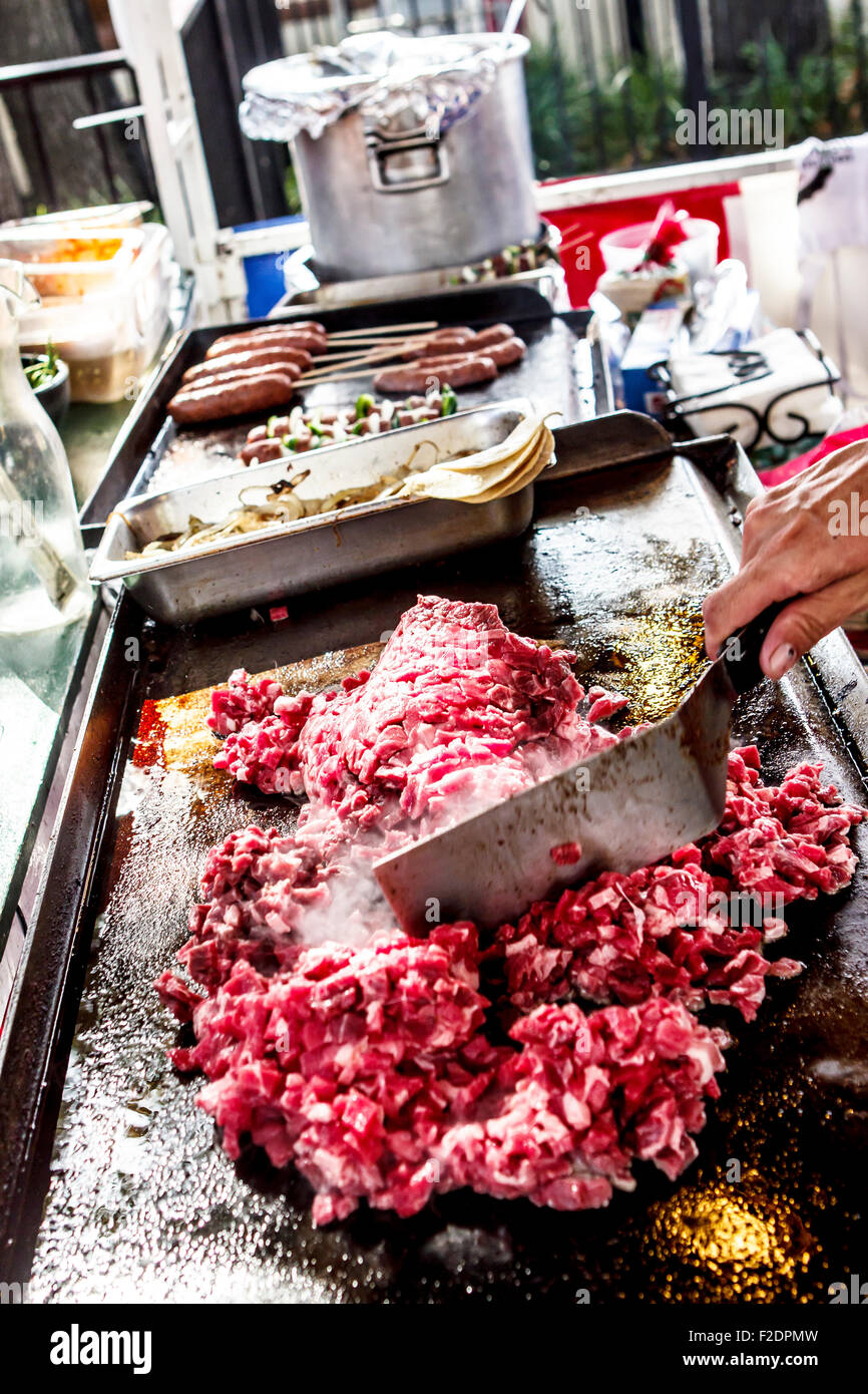 Chopped beef hi-res stock photography and images - Alamy