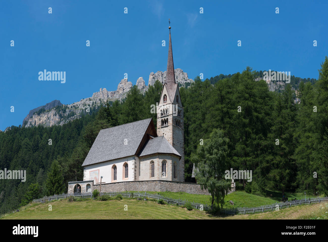 Pilgrimage church of Santa Giuliana, 1452, oldest church in Vassatal ...
