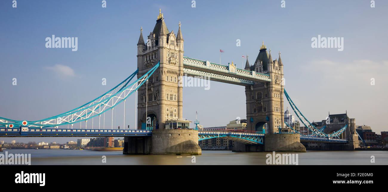 Panoramic view of Tower Bridge, London, UK Stock Photo - Alamy