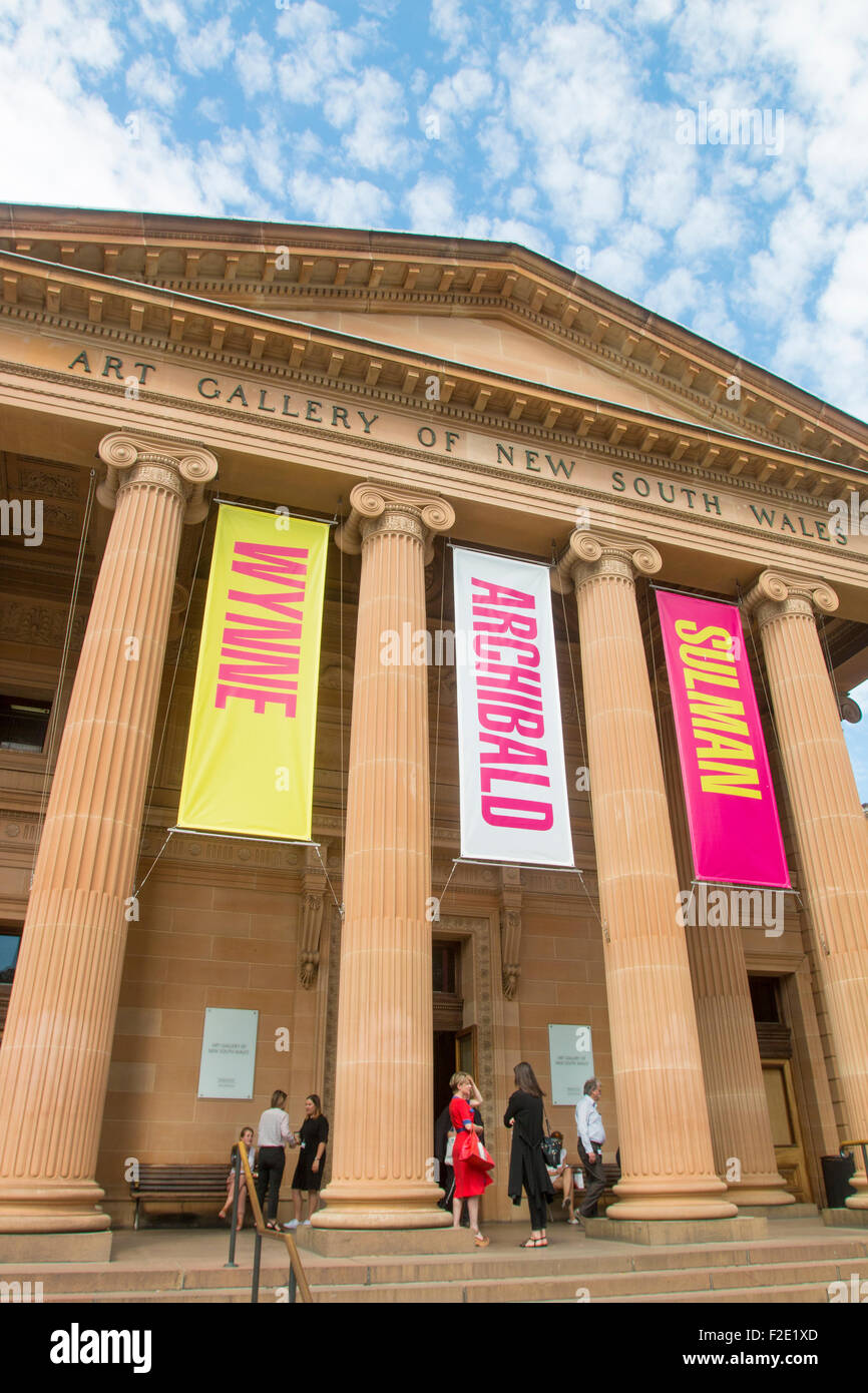 Art Gallery of New South Wales in the Domain Park with banners ...