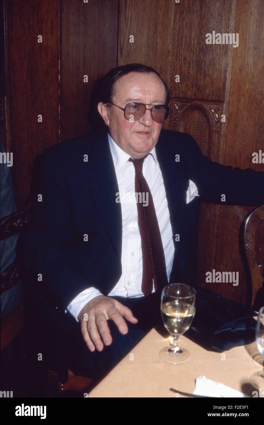 Der deutsche schauspieler siegfried lowitz hi-res stock photography and ...