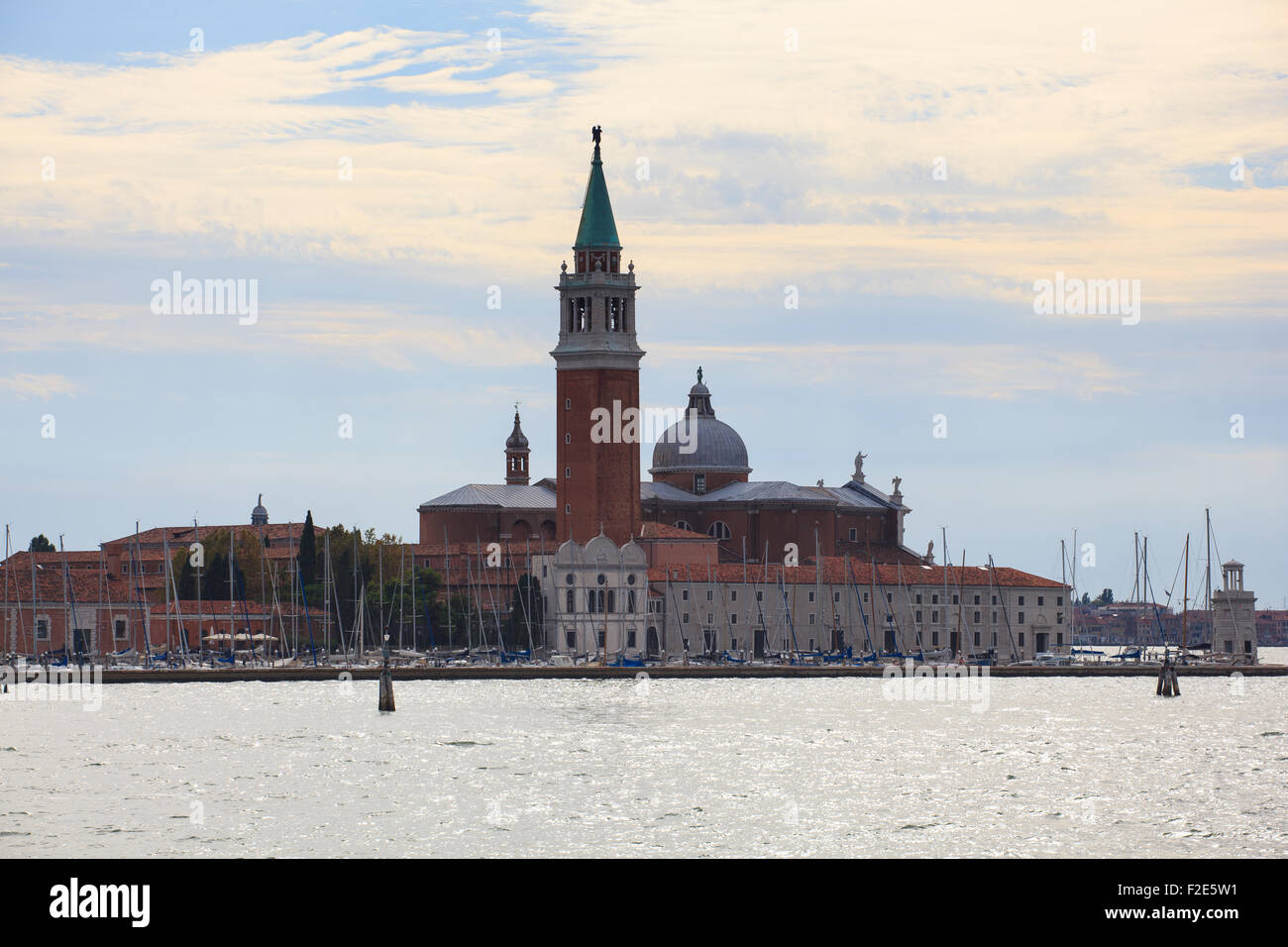 St george church in hi-res stock photography and images - Alamy