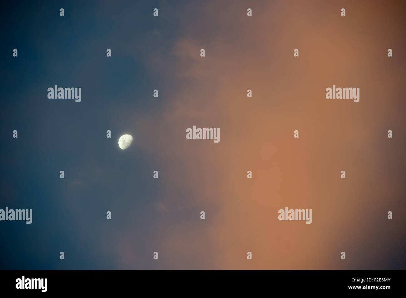 Moon at night africa hi-res stock photography and images - Alamy