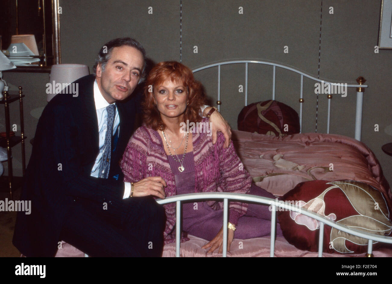 Deutsche Schauspielerin Christiane Rücker mit Autor Jörg Bobsin ...