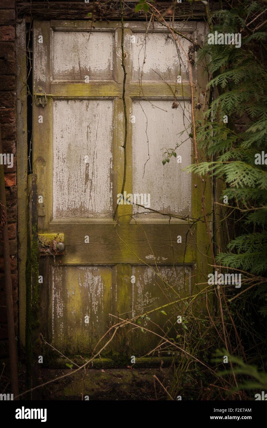 Creepy Door High Resolution Stock Photography and Images - Alamy