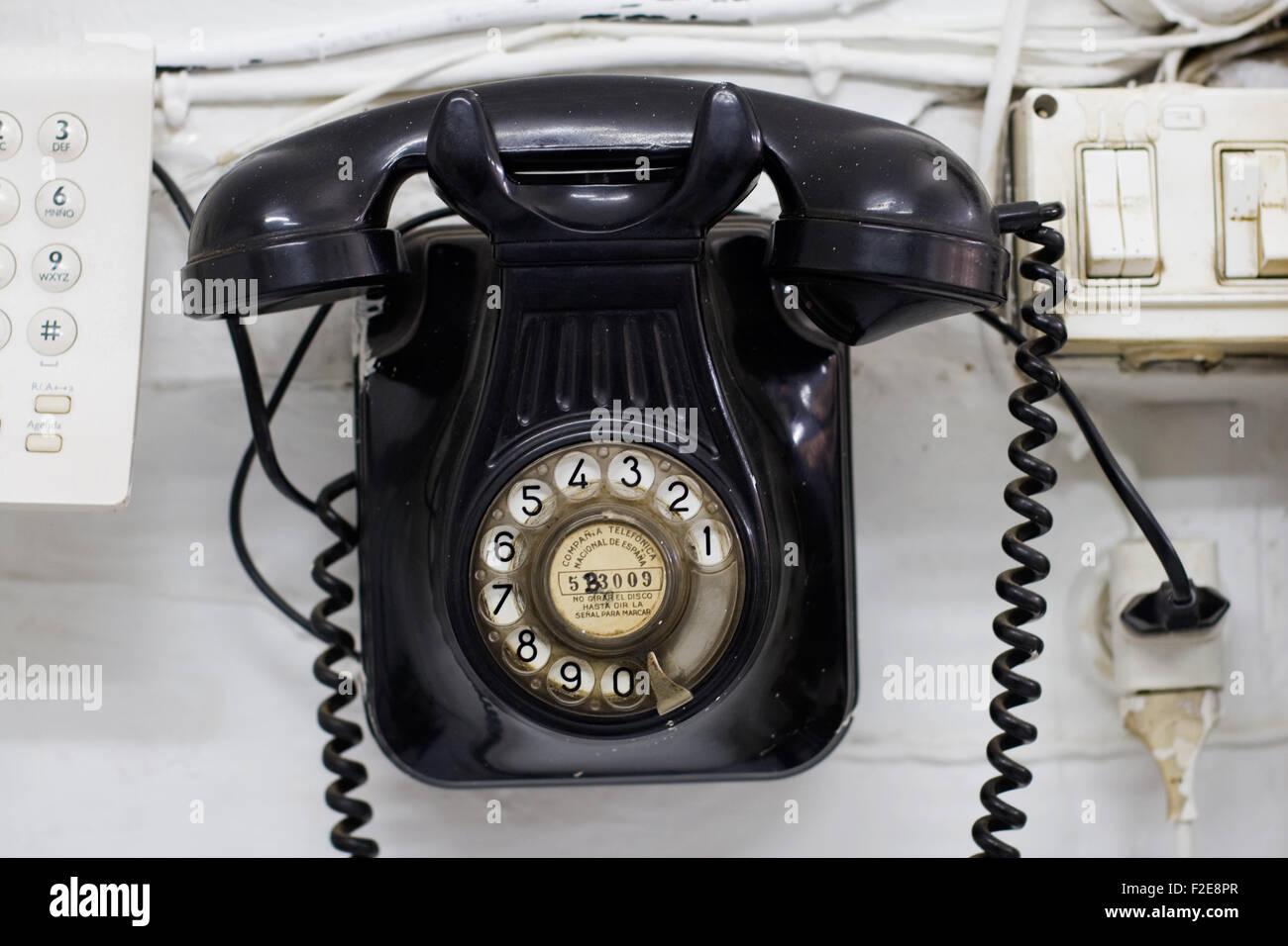 Old black telephone Stock Photo - Alamy