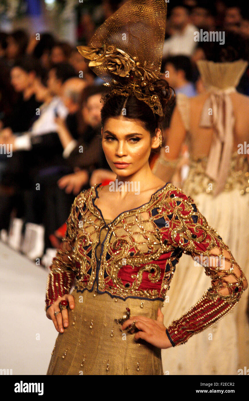 Faiza hi-res stock photography and images - Alamy