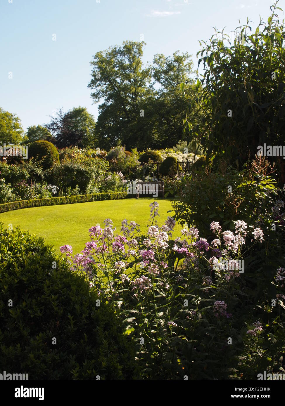 Corner rocket hi-res stock photography and images - Alamy