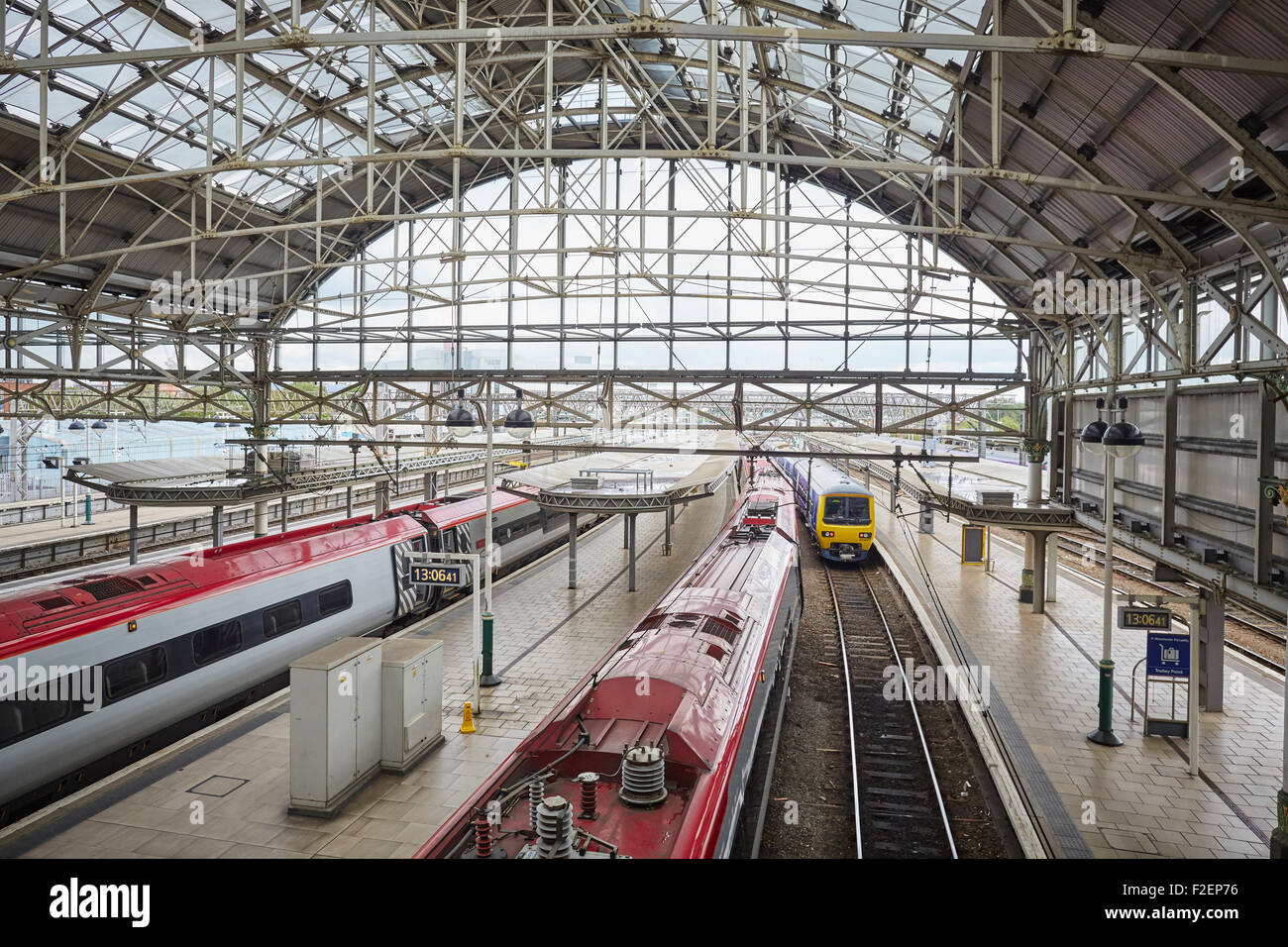 Manchester Piccadilly railway station Manchester Piccadilly is the ...