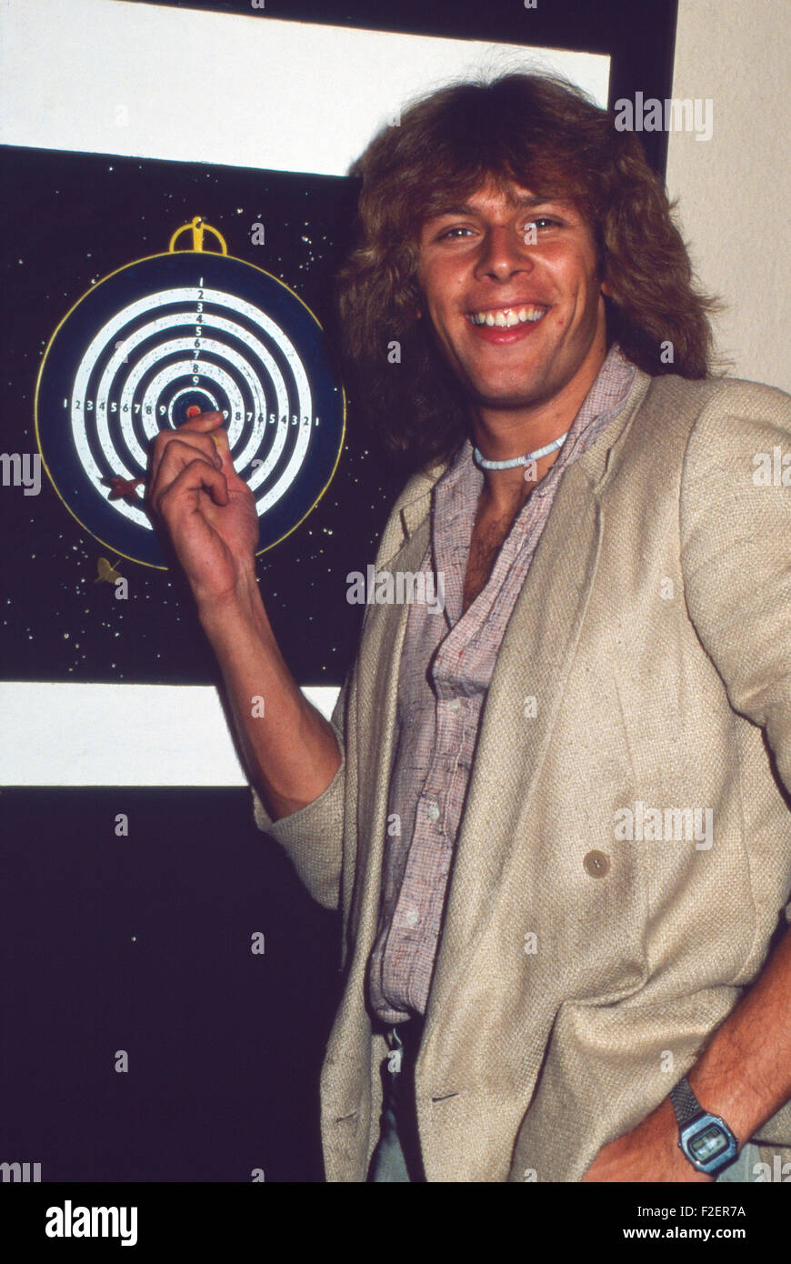 Der deutsche Schlagersänger, Schauspieler und Moderator Benny Schnier ...